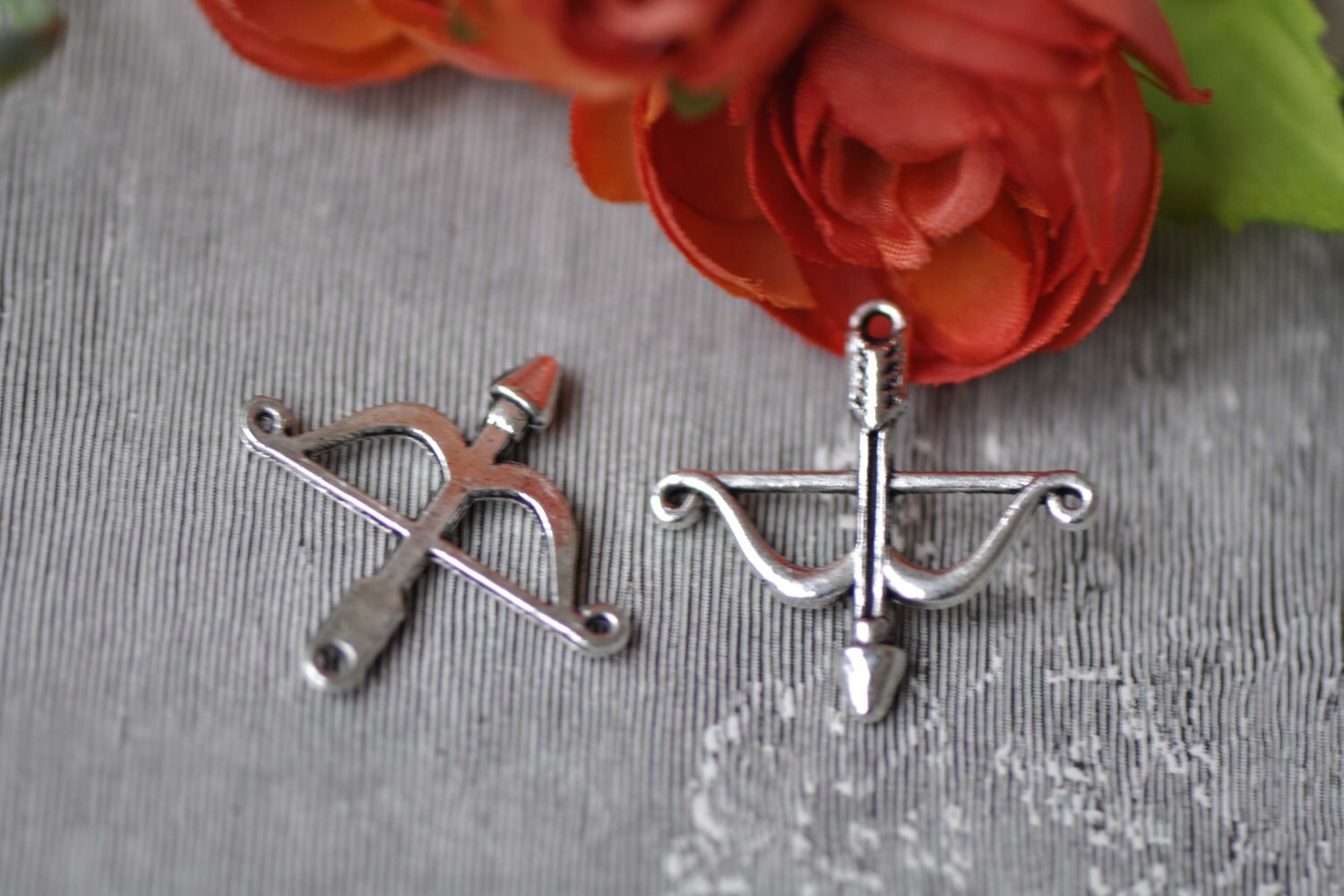 Bow and Arrow Connectors Antique Silver Archery Charms 25x25mm Set of ...