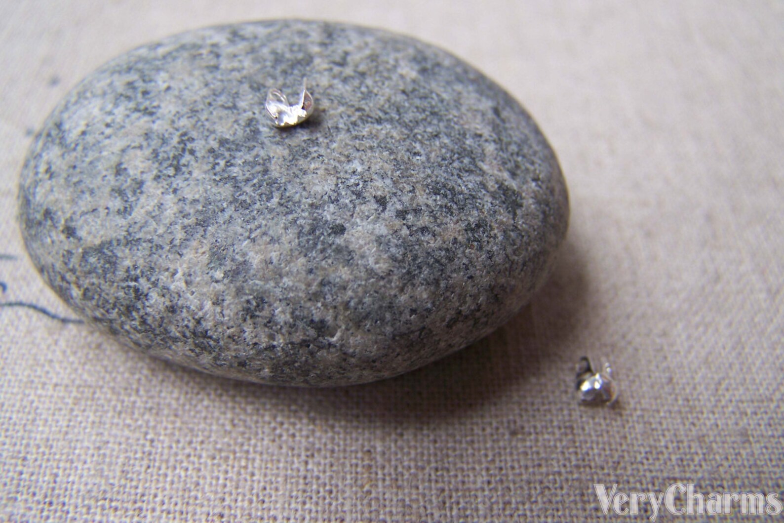 180 Pcs of Silver Tone Brass Clamshell Bead Tips 4mm for Bead Chain ...