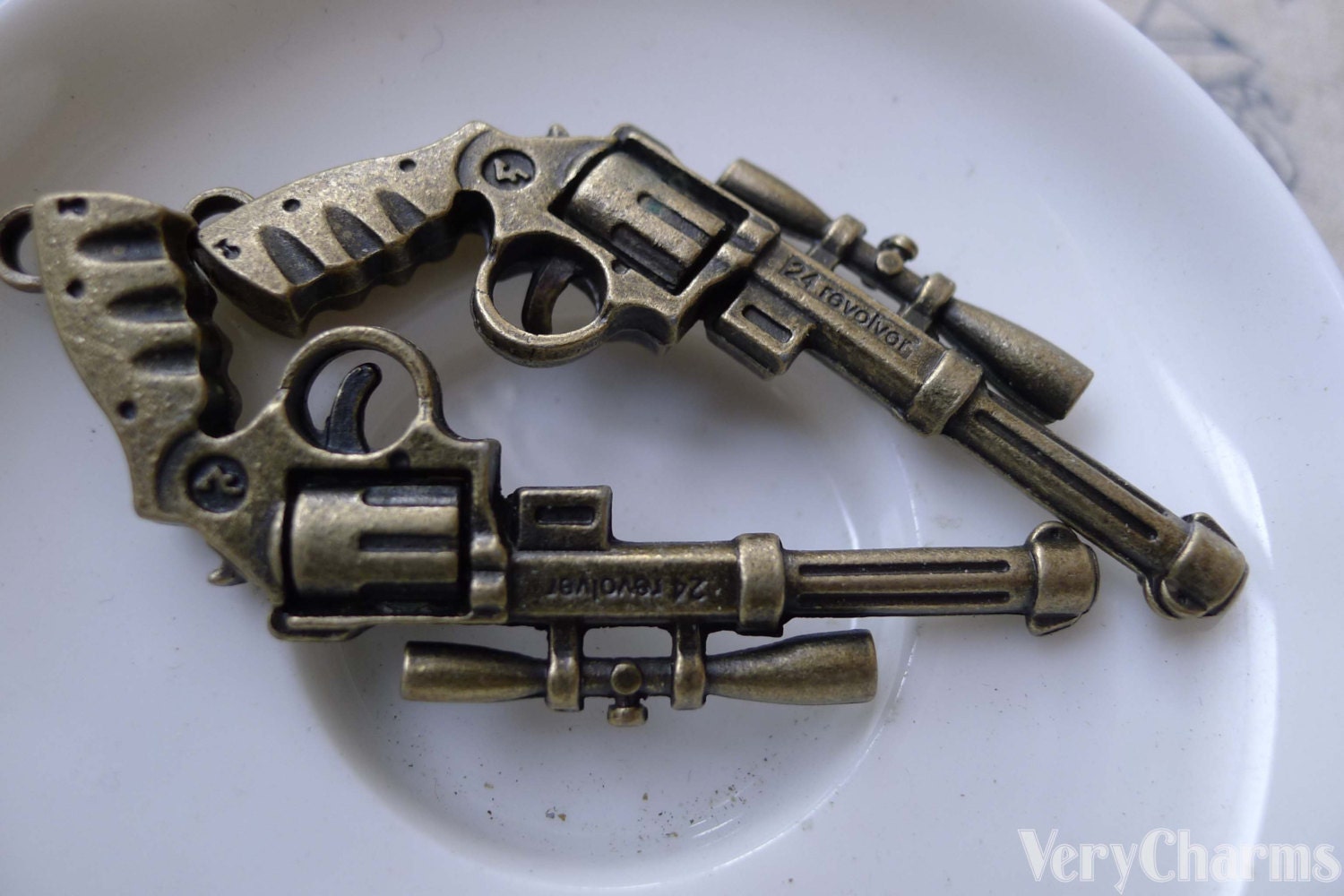 6 Pcs of Antique Bronze Revolver Gun Pendants Charms 30x56mm A7779 - Etsy