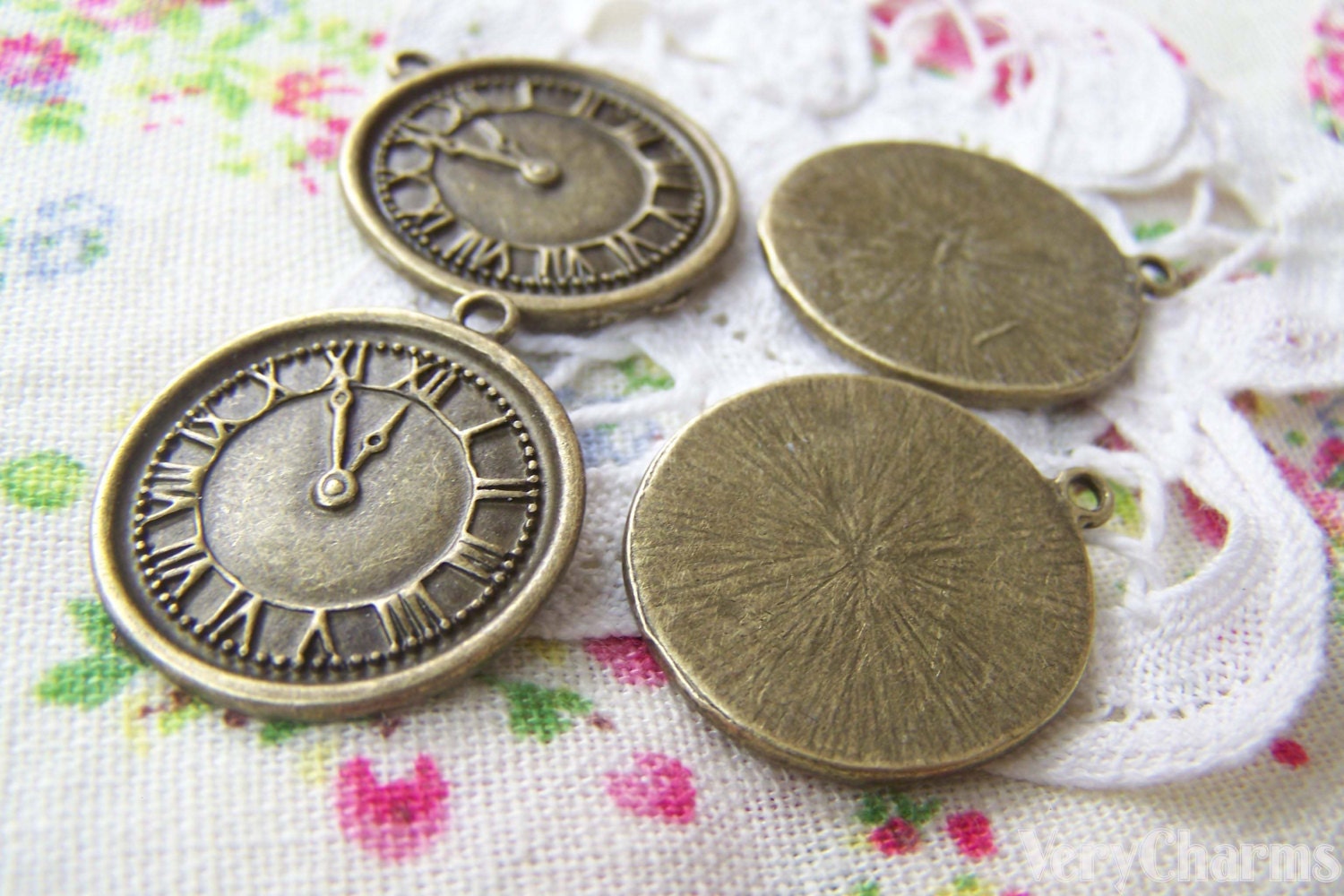 10 Pcs of Antique Bronze Round Clock Charms 24mm A479 | Etsy