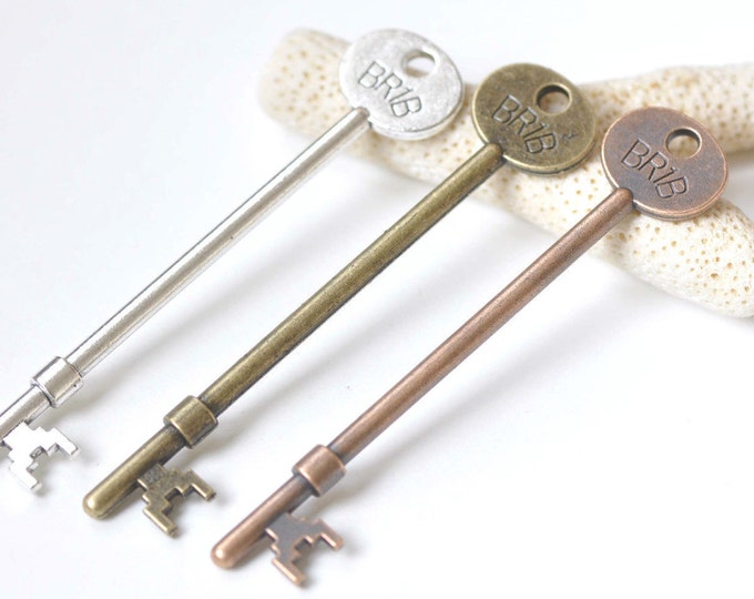 Antique Midland Railway Carriage Key. Antique Midland Railway Guards ...