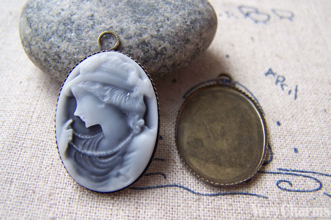 10 Pcs of Antique Bronze Brass Oval Sawtooth Base Settings Match ...
