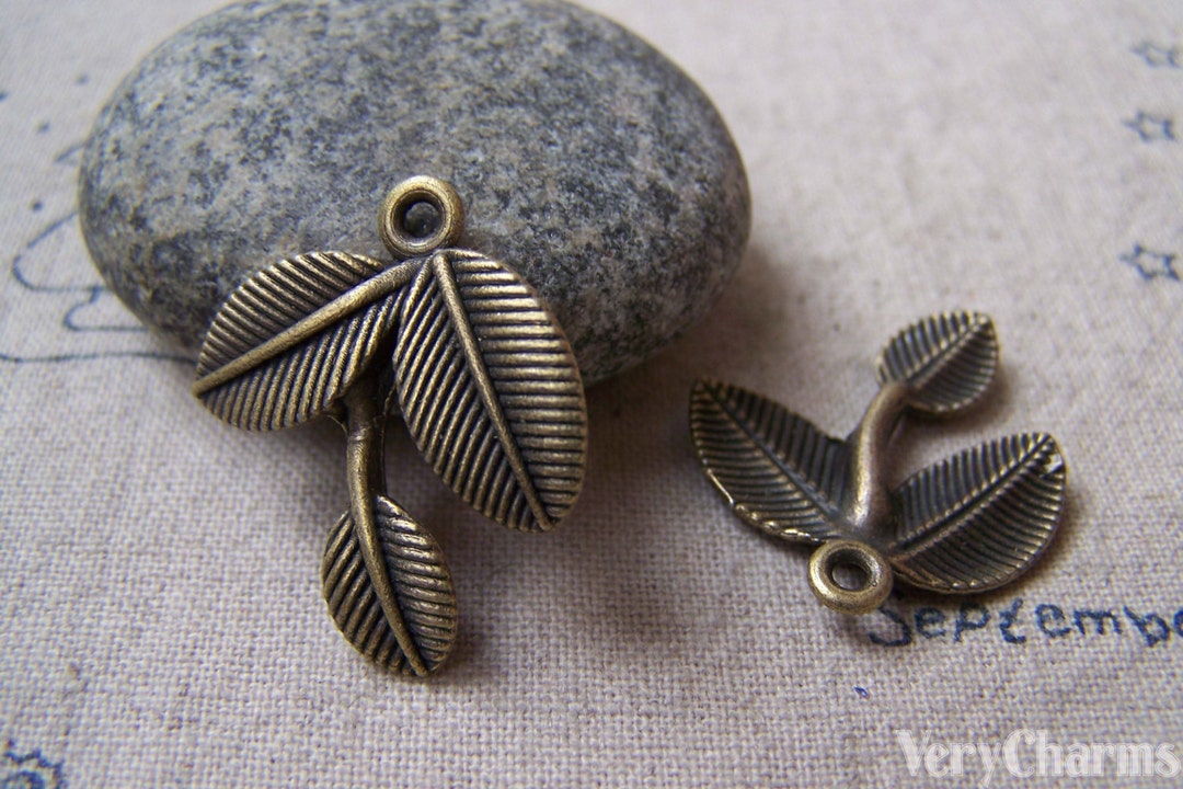 20 Pcs of Antique Bronze Three Leaf Branch Charms 24x26mm A5777 - Etsy