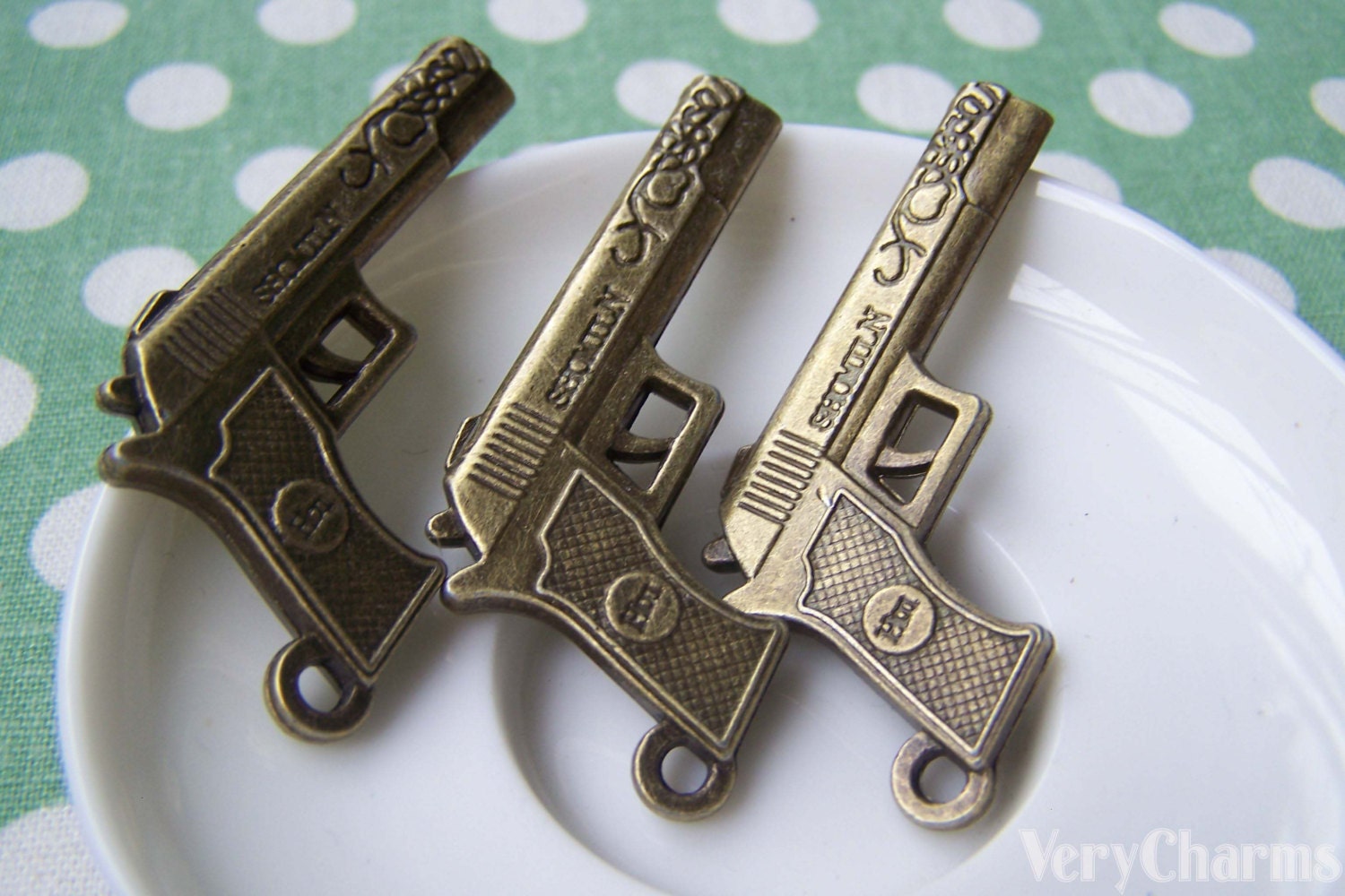 2 Pcs Antique Bronze 3D Handgun Weapon Charm Pendants 23x63mm A1228 - Etsy