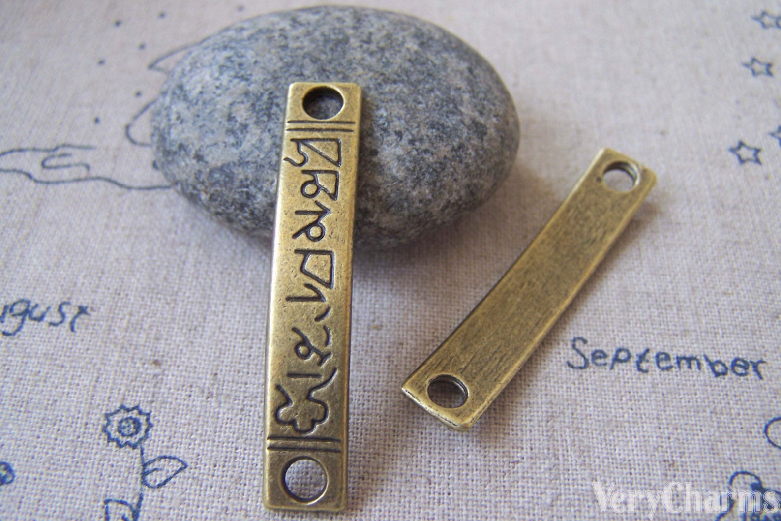 10 Pcs of Antique Bronze Symbol Sign Curved Bar Bracelet - Etsy