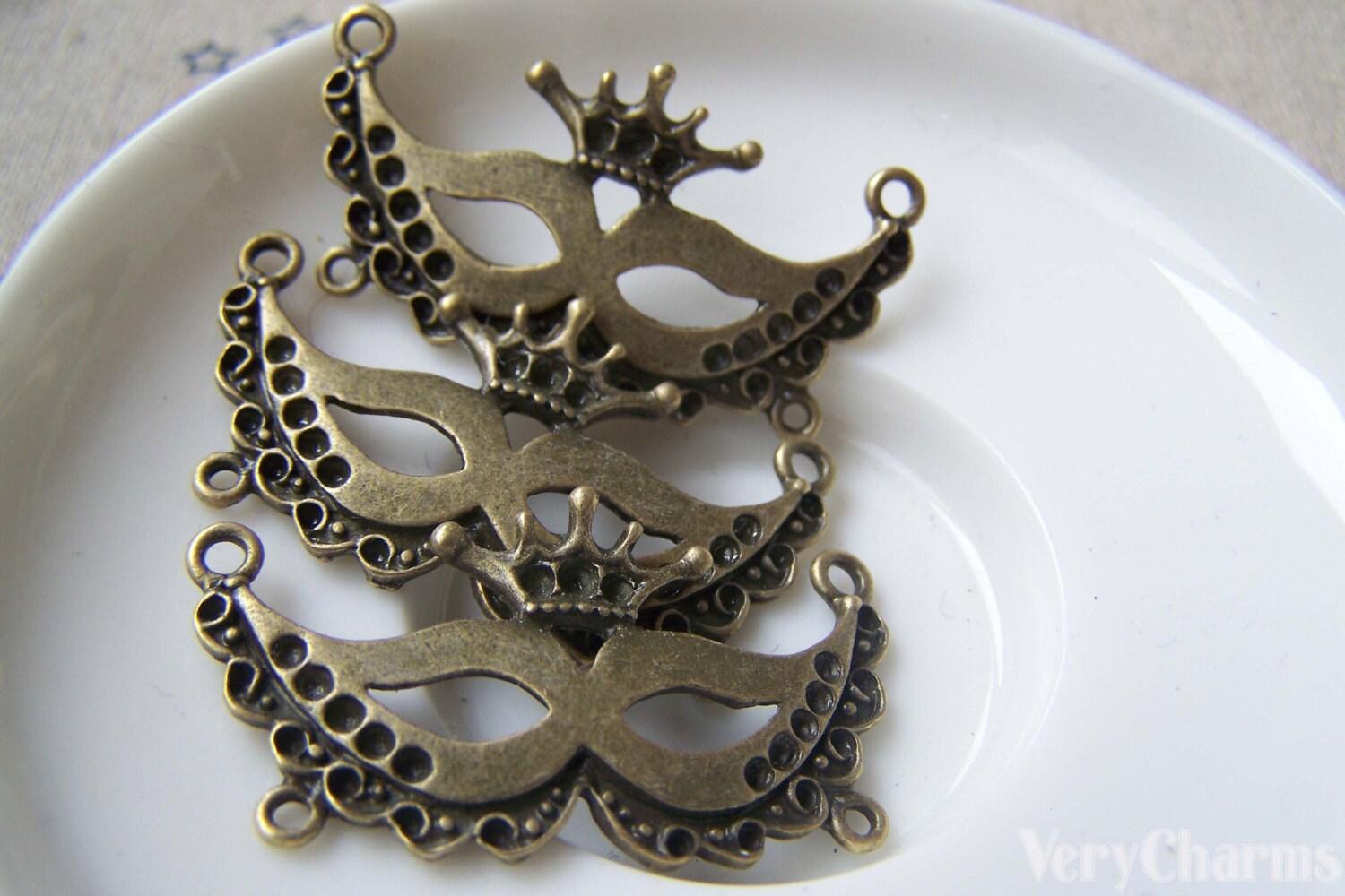 10 Pcs of Antique Bronze Huge Crown Halloween Face Mask - Etsy