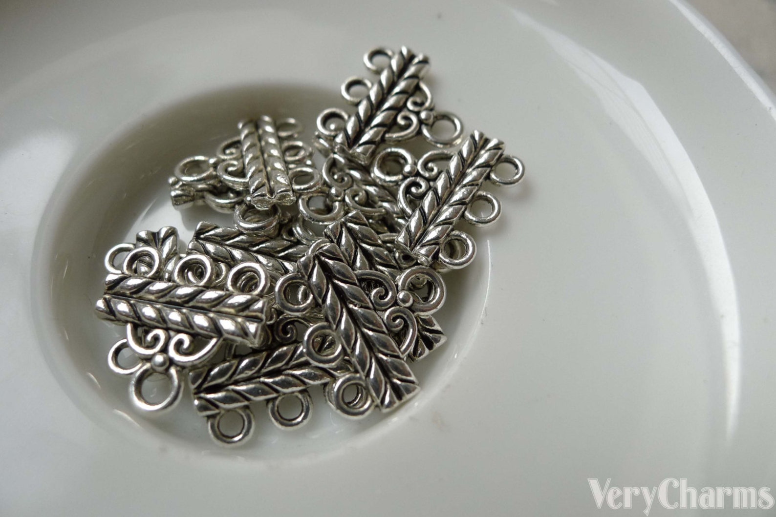 30 Pcs of Antique Silver Three Loops Rectangular Connectors 13x14mm ...