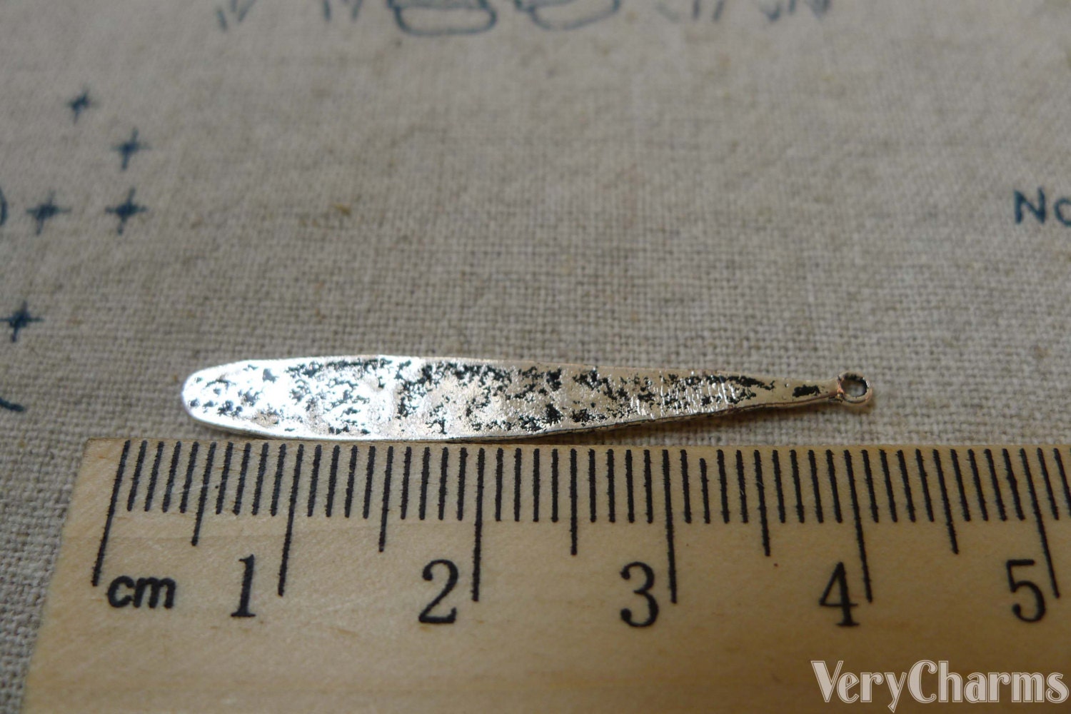 10 Pcs of Antique Silver Textured Long Leaf Teardrop Charms - Etsy