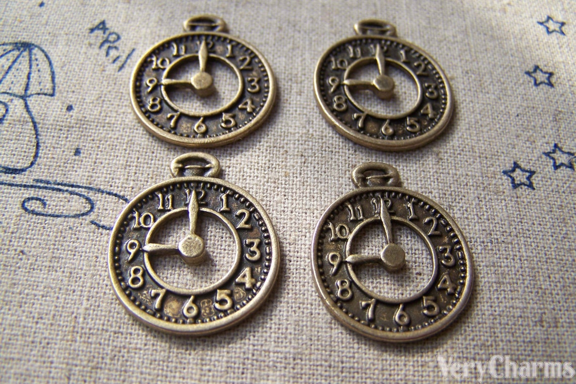 10 Pcs of Antique Bronze Filigree Clock Charms 20x25mm A480 - Etsy