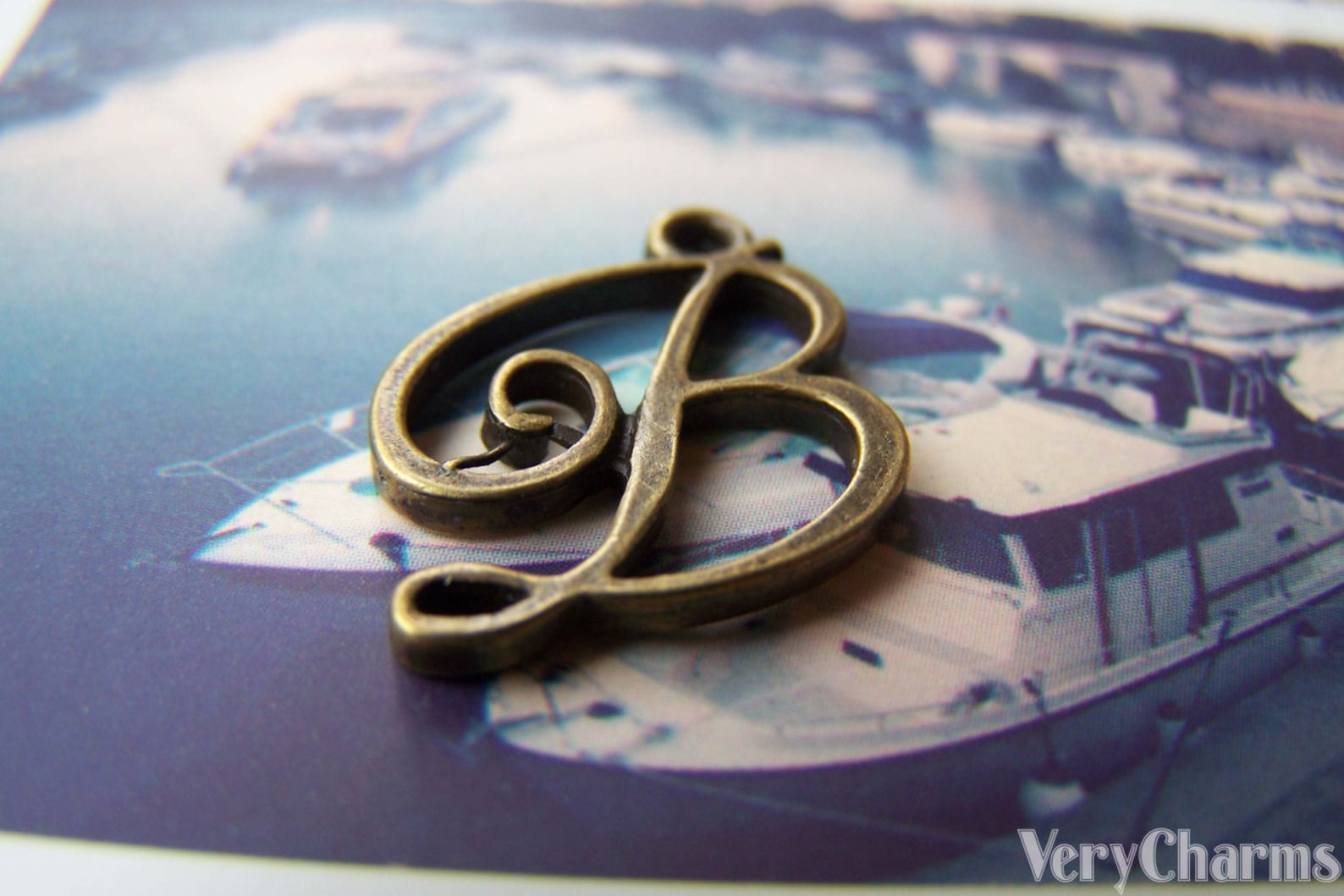 20 Pcs of Antique Bronze Alphabet Letter B Charms 16x18mm A481 - Etsy