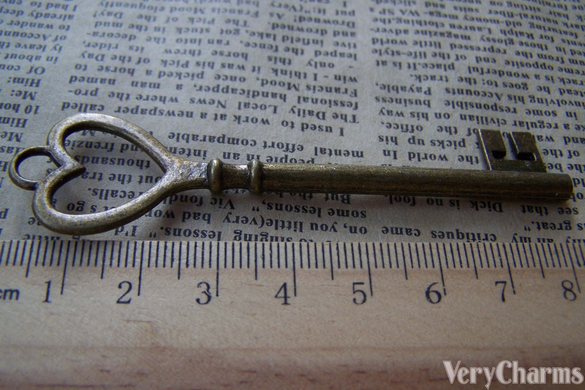 Heart Key Pendants Antique Bronze Skeleton Key Charms Large Size ...