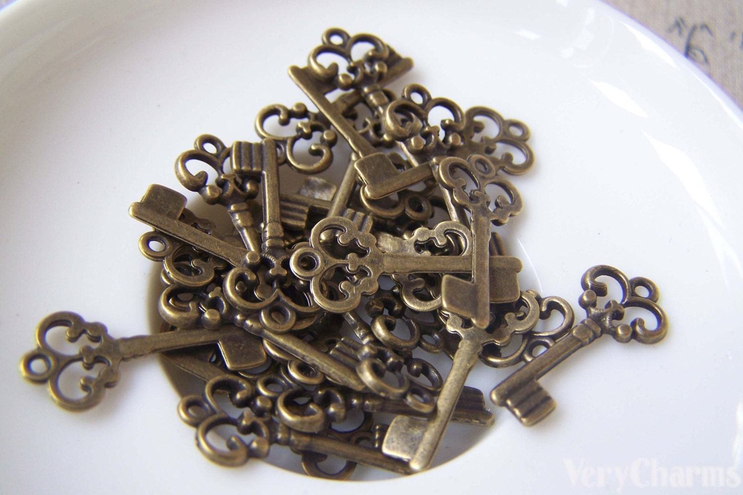 20 Pcs Antique Bronze Simple Vintage Key Charms 9x21mm A3575 - Etsy