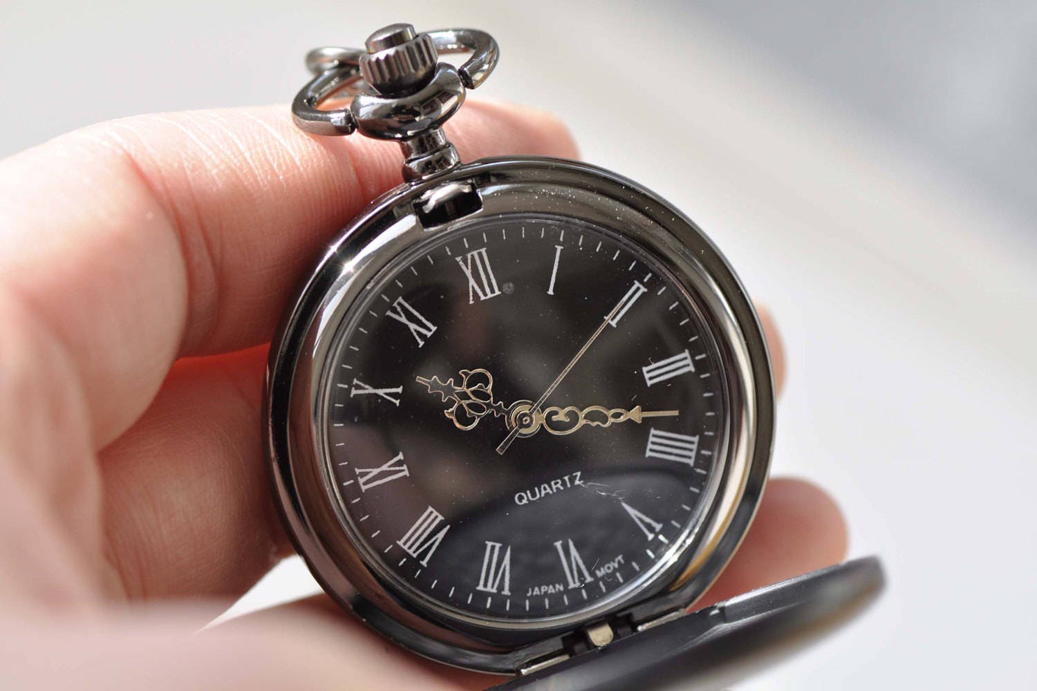 Matte Black Round Pocket Watch Set of 1 A8384 | Etsy