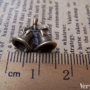 10 Pcs of Antique Bronze Jingle Bell Christmas Charms 15x15mm A1456 - Etsy