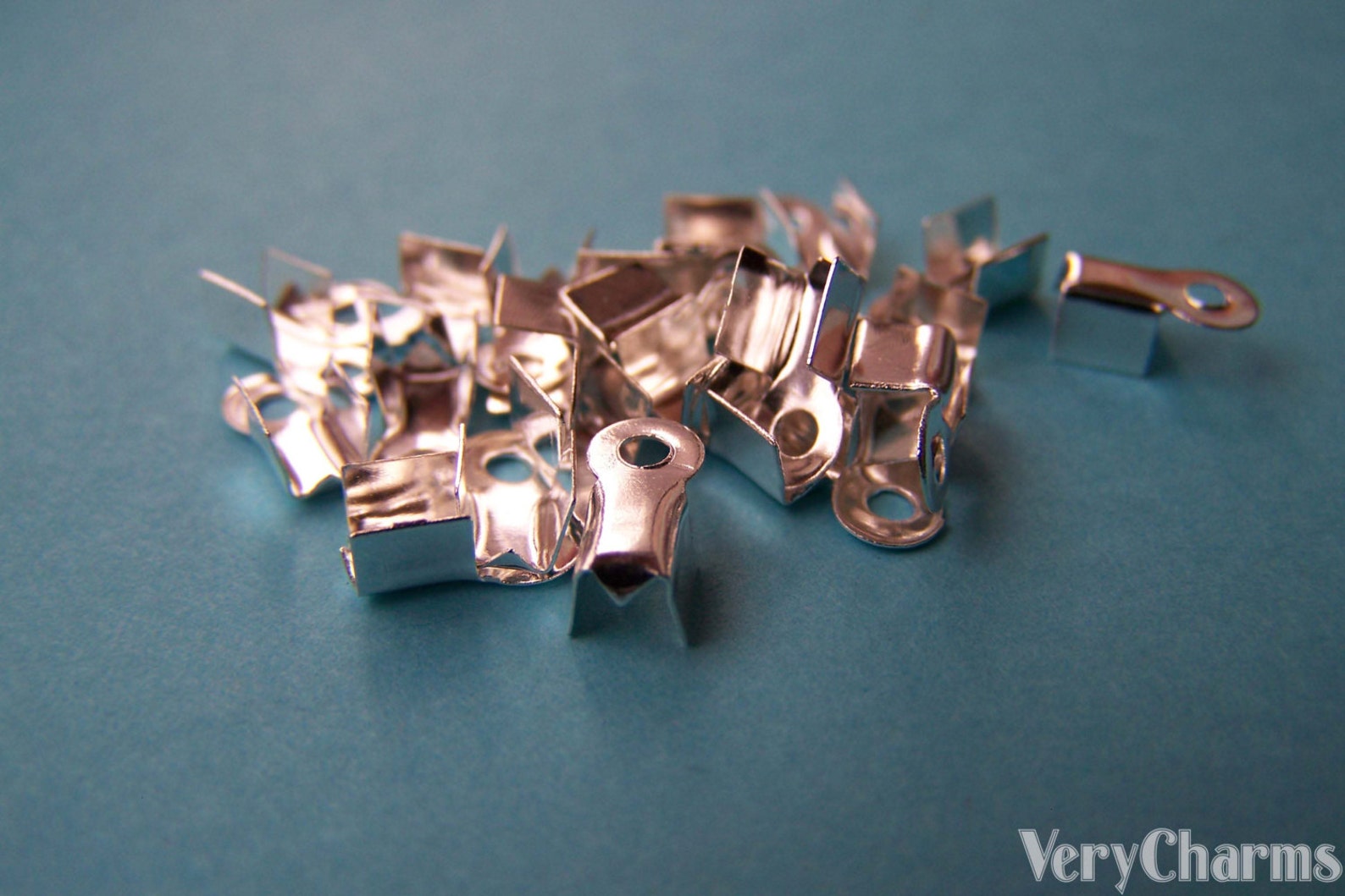 200 pcs Silver Fold Over Crimp Head Clasps Medium Size 4x8.5mm | Etsy