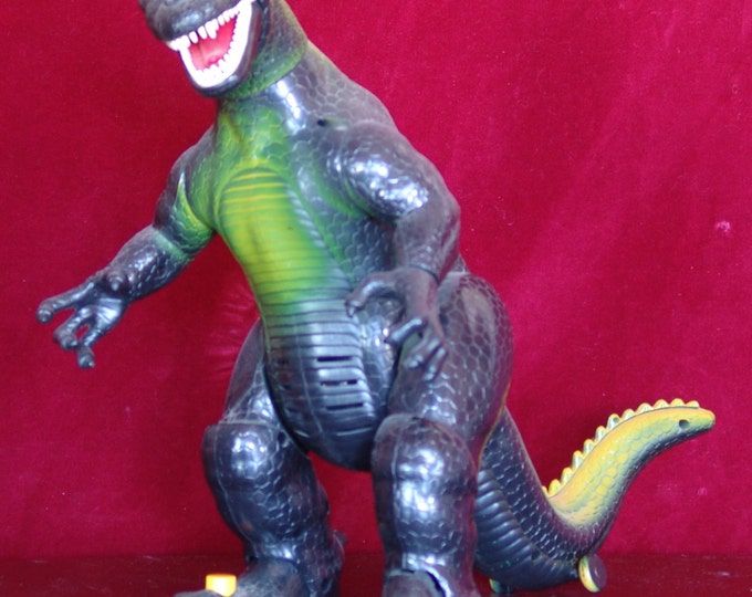 Vintage 1987 New Bright Walking Roaring Smoke Blowing Godzilla Robot ...