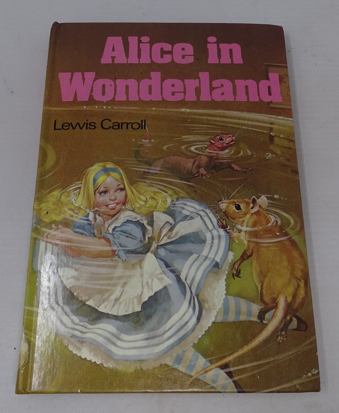 Vintage Alice in Wonderland 1978 Purnell and Sons - Etsy