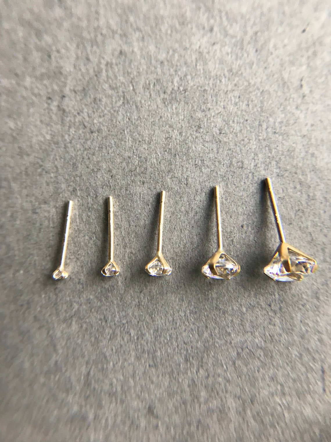 One Single Stud/ 14K Solid Gold Type A Tiny Clear CZ Stud | Etsy