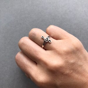 Silver Tiny G-clef Music Note Ring Sterling Silver R1018 - Etsy Canada