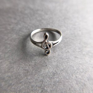 Silver Tiny G-clef Music Note Ring Sterling Silver R1018 - Etsy Canada