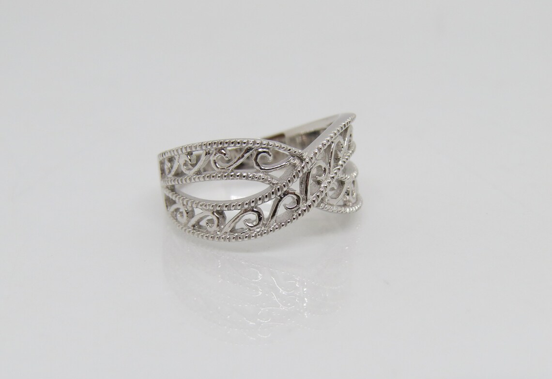 Vintage Sterling Silver Filigree Ring Size 8 - Etsy