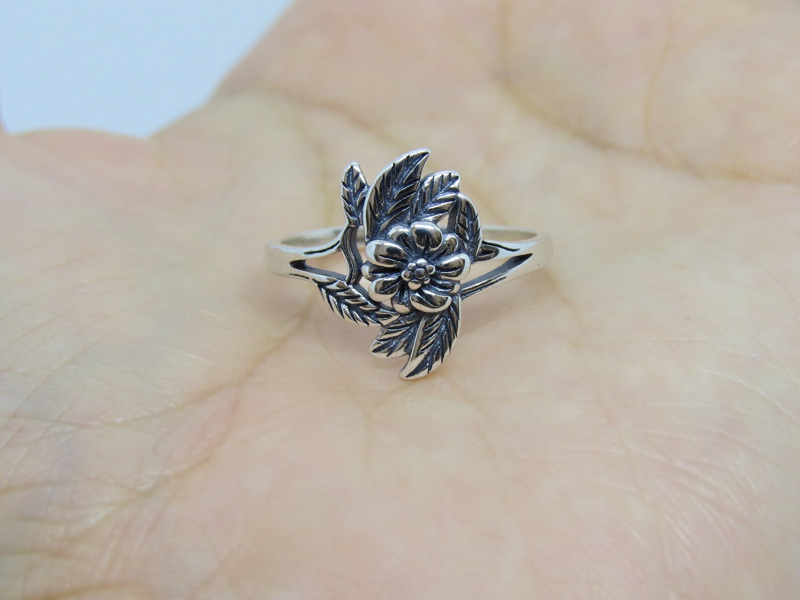 Vintage Sterling Silver Flower Leaf Ring Size 7 | Etsy
