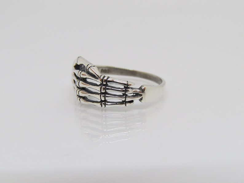 Vintage Sterling Silver Skeleton Hand Ring Size 5 - Etsy