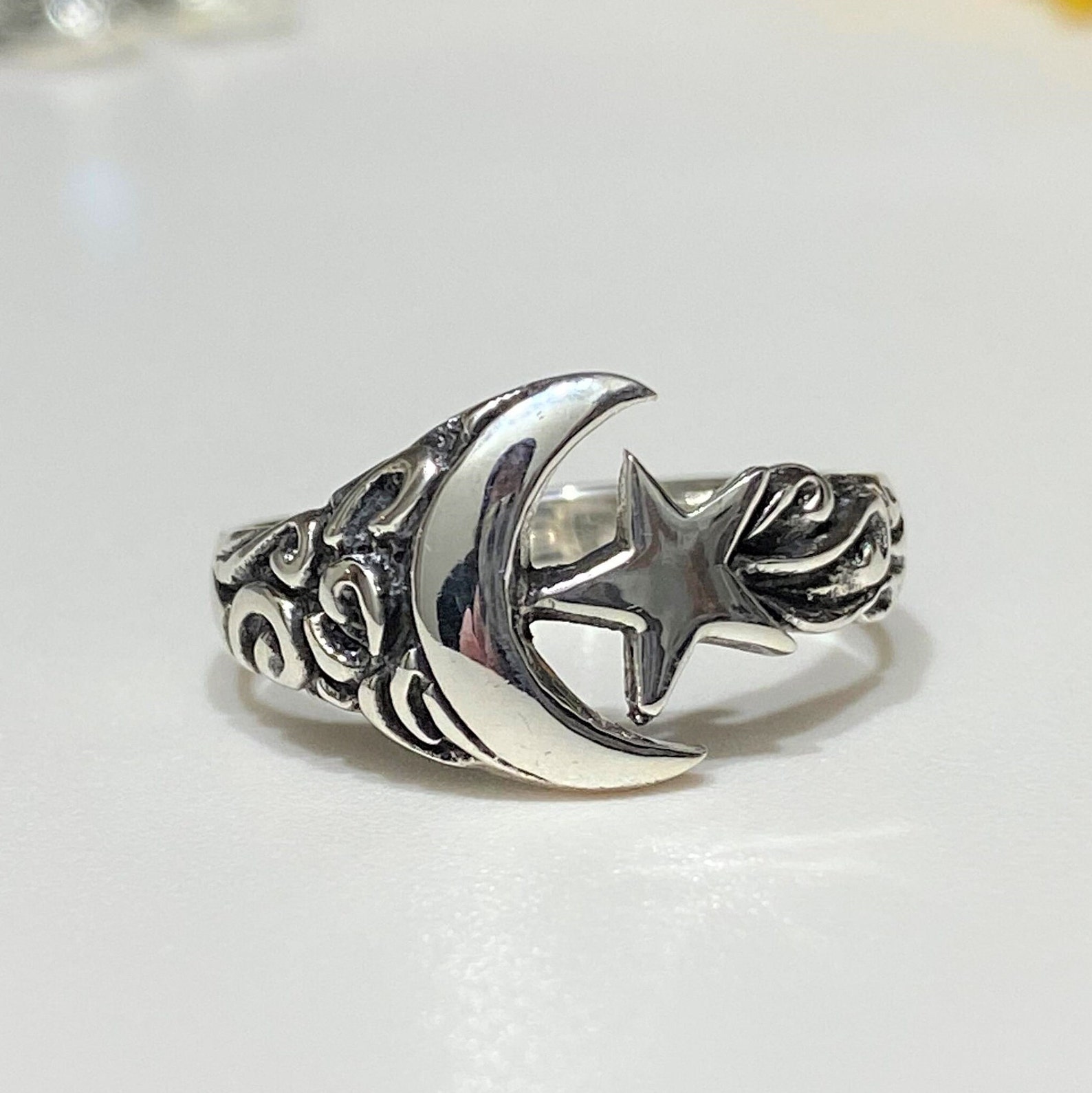 Sterling Silver Moon & Star Ring Size 8. - Etsy