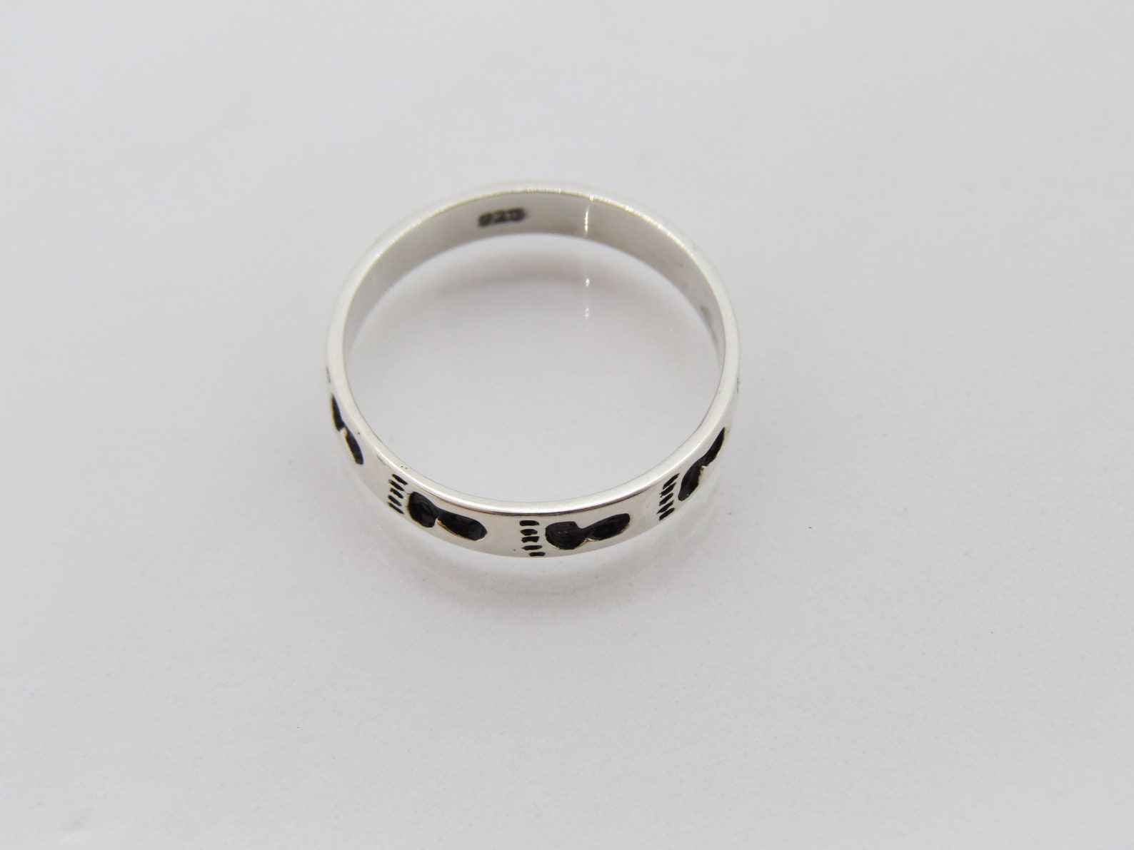 Vintage Sterling Silver Footprints Band Ring Size 7 | Etsy