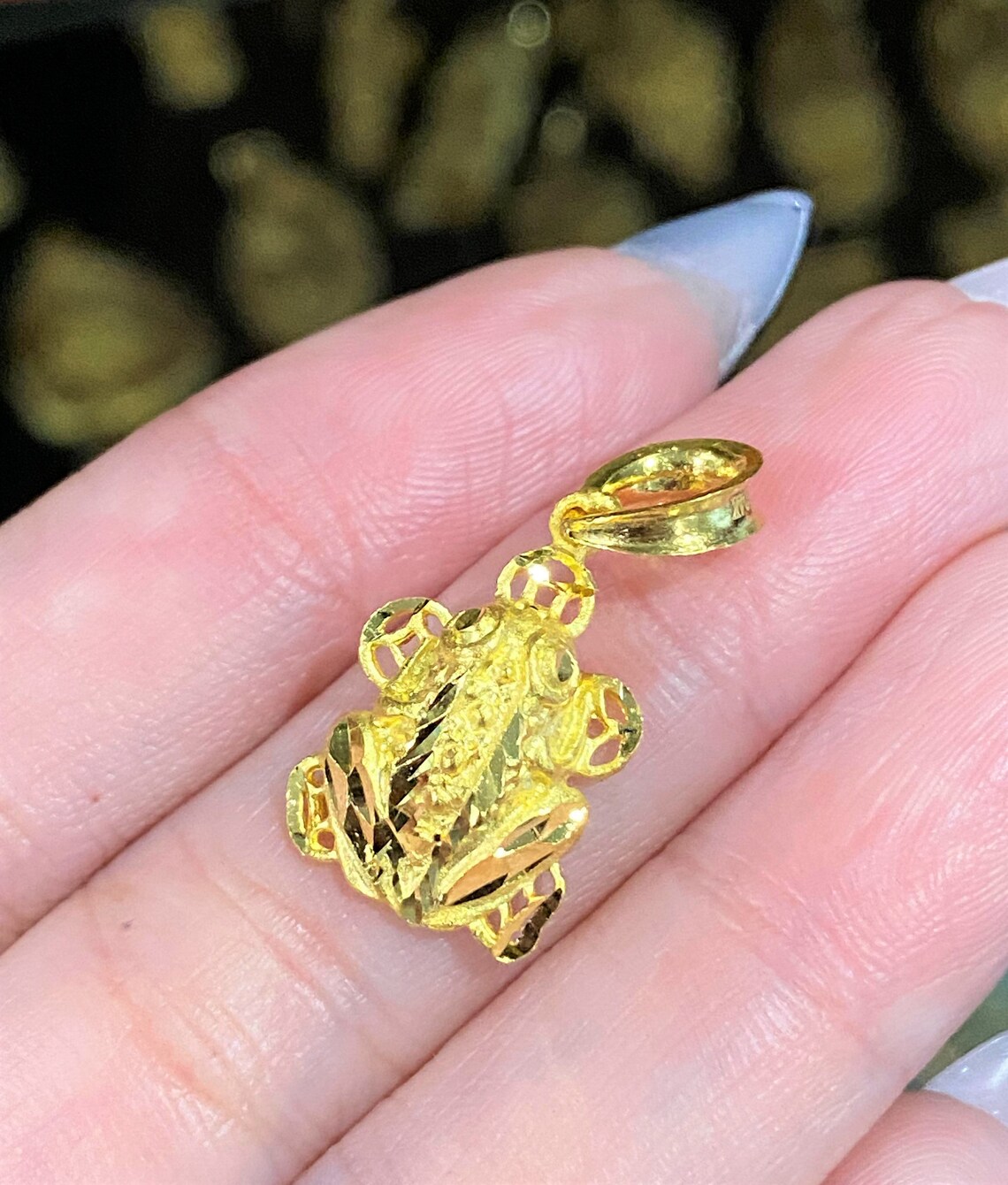 Vintage 24K 980 Gold Diamond Cut Frog Wealth Lucky Pendant. - Etsy