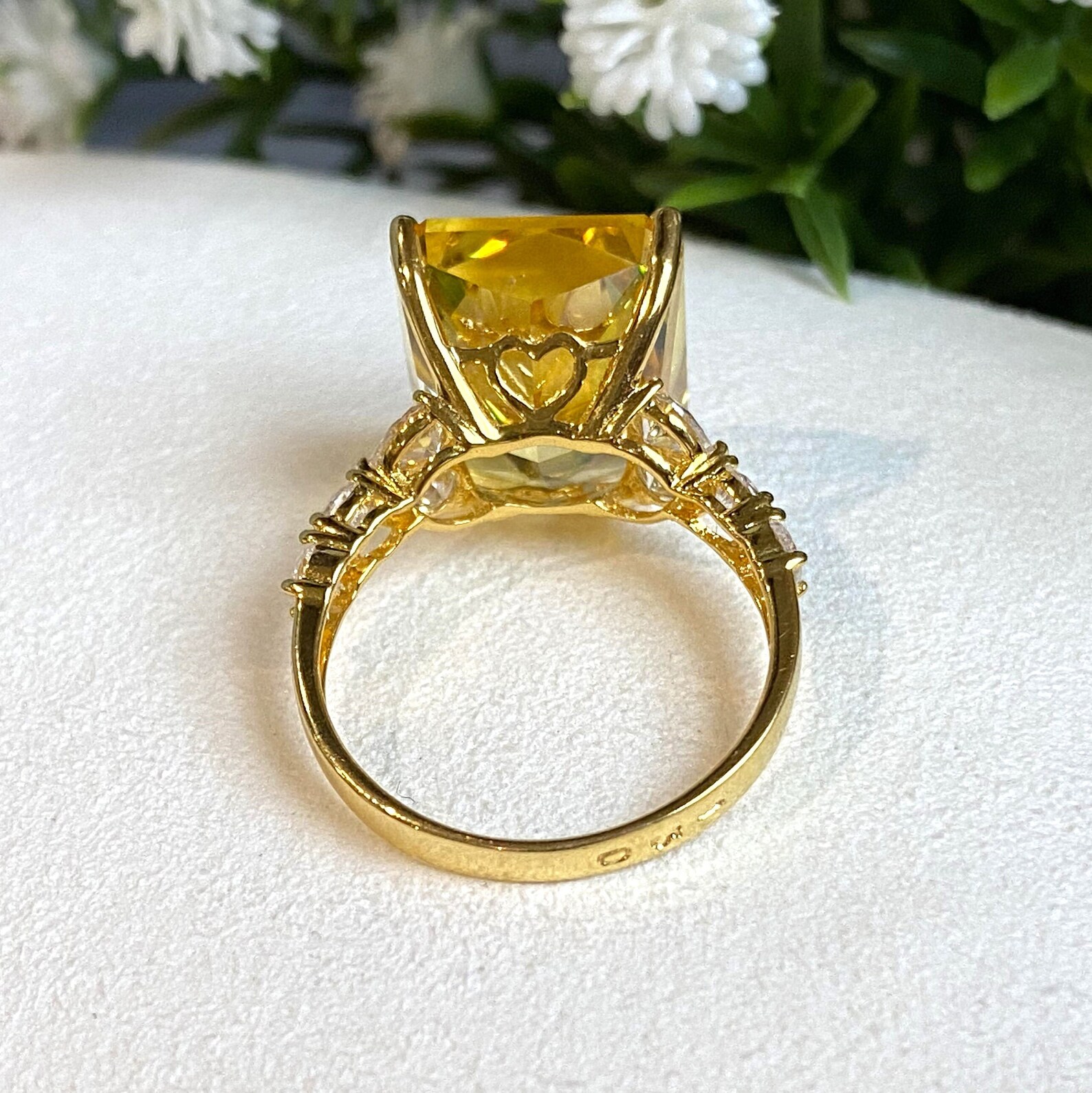 Vintage 15K 610 Solid Gold Yellow Sapphire & White Topaz Ring Size 7 - Etsy