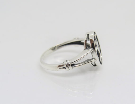 Vintage Sterling Silver Miraculous Medal Ring Size 9 - Gem