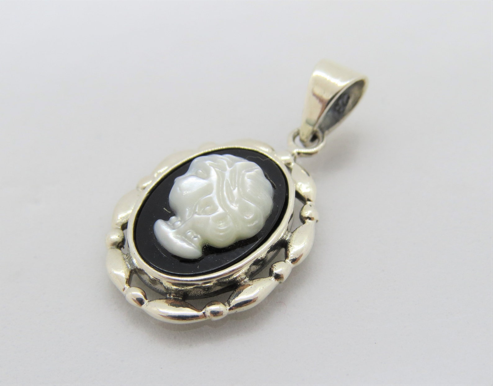 Vintage Sterling Silver Women Portrait Cameo Pendant - Etsy