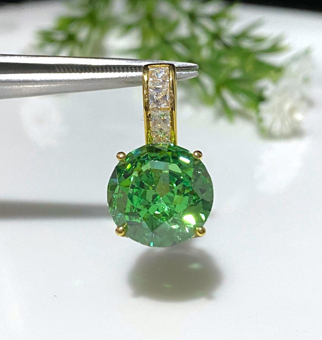 Vintage 15K 610 Solid Gold Round Cut Peridot & White Topaz Pendant. - Etsy