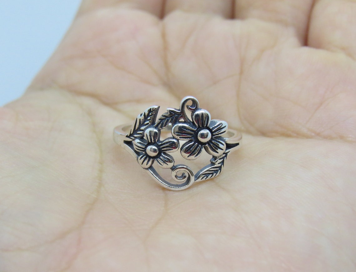 Vintage Sterling Silver Flower Leaf Ring Size 7 | Etsy