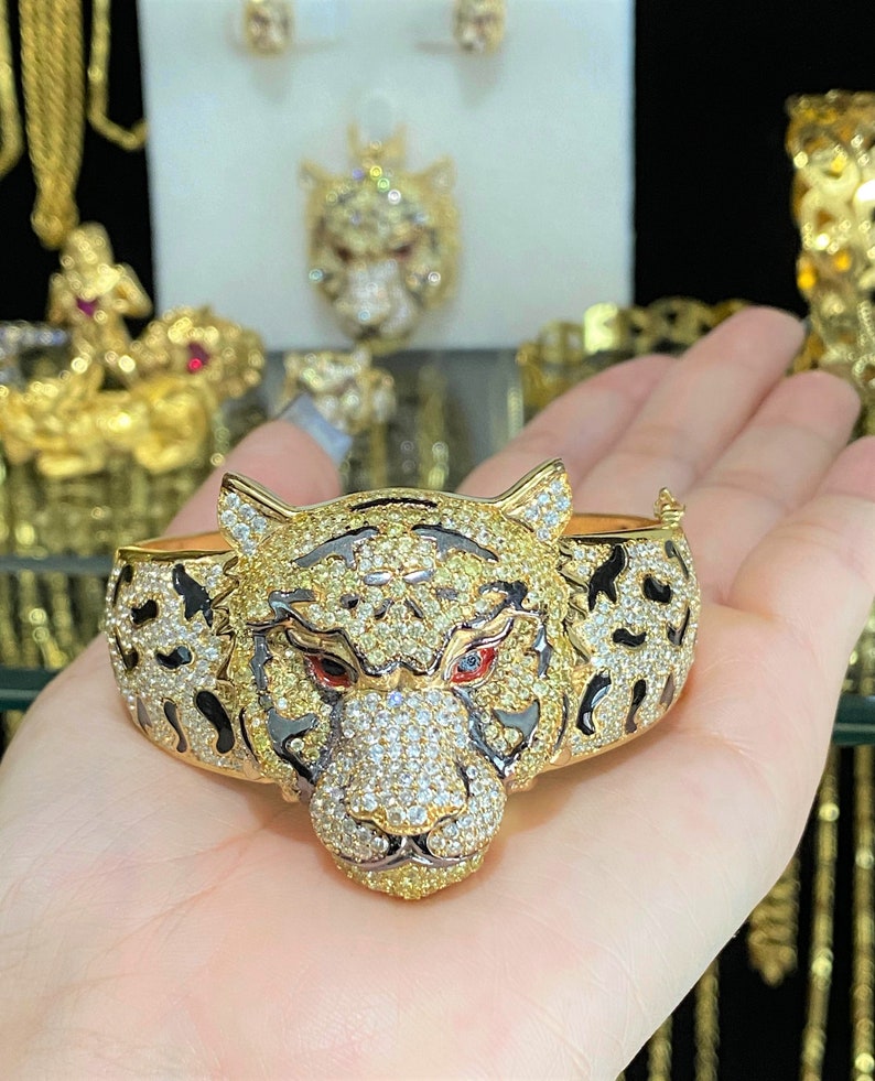 Vintage 18K Solid Gold Enamel White Topaz Tiger Bangle - Etsy