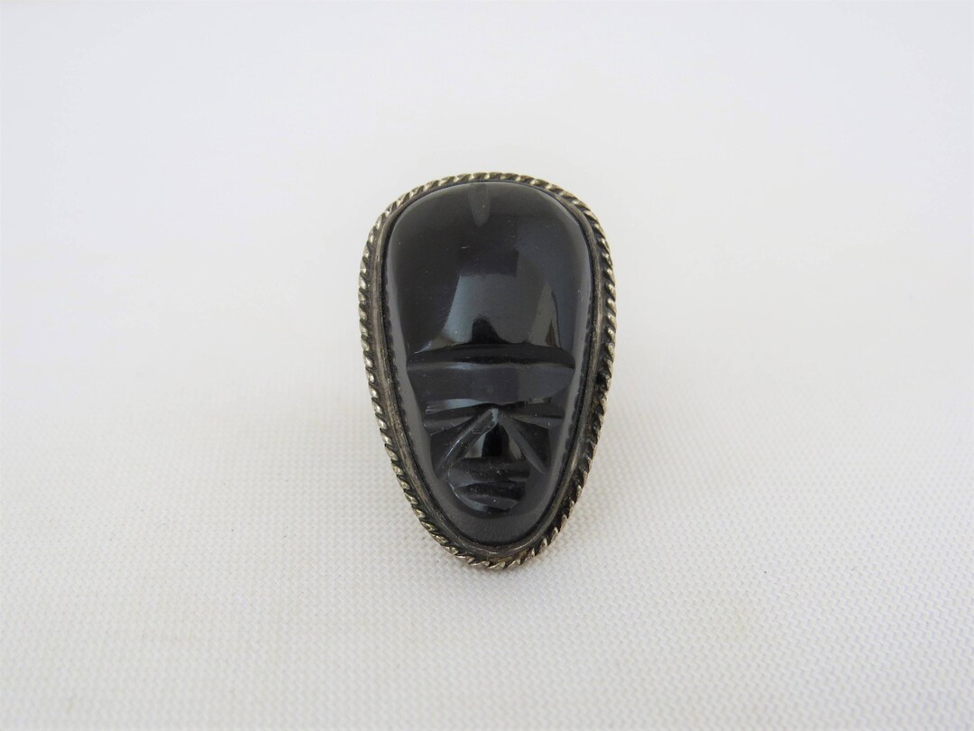 Vintage Sterling Silver Carved Black Onyx Ring. - Etsy