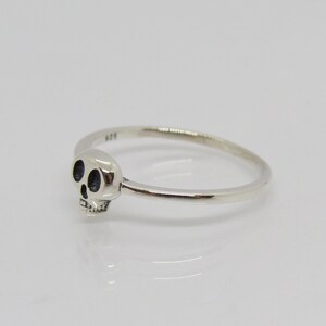 Vintage Sterling Silver Small Skull Ring Size 7 - Etsy