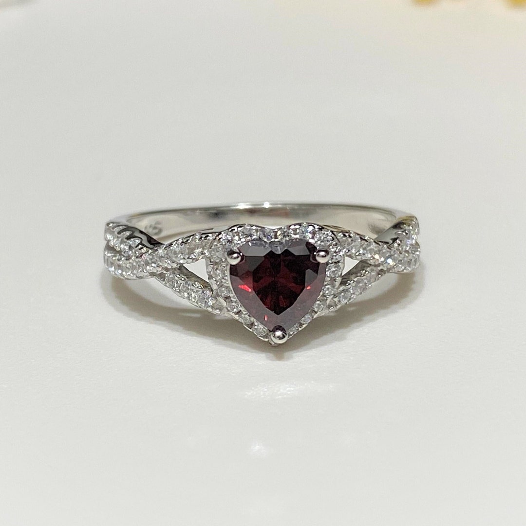 Sterling Silver Heart Cut Garnet & White Topaz Ring. - Etsy