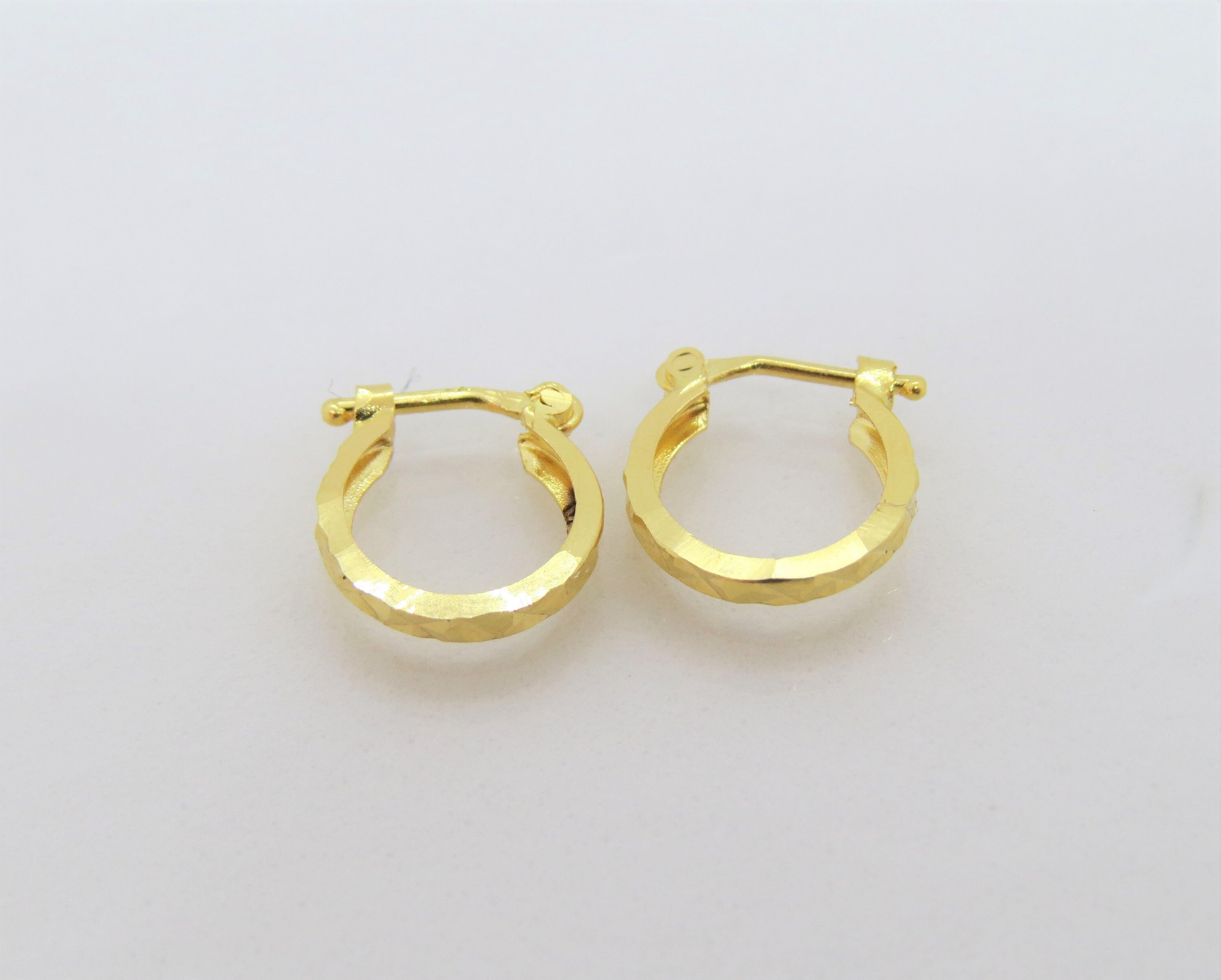 Vintage 18K Solid Yellow Gold Small Baby Girls Hoops Earrings - Etsy