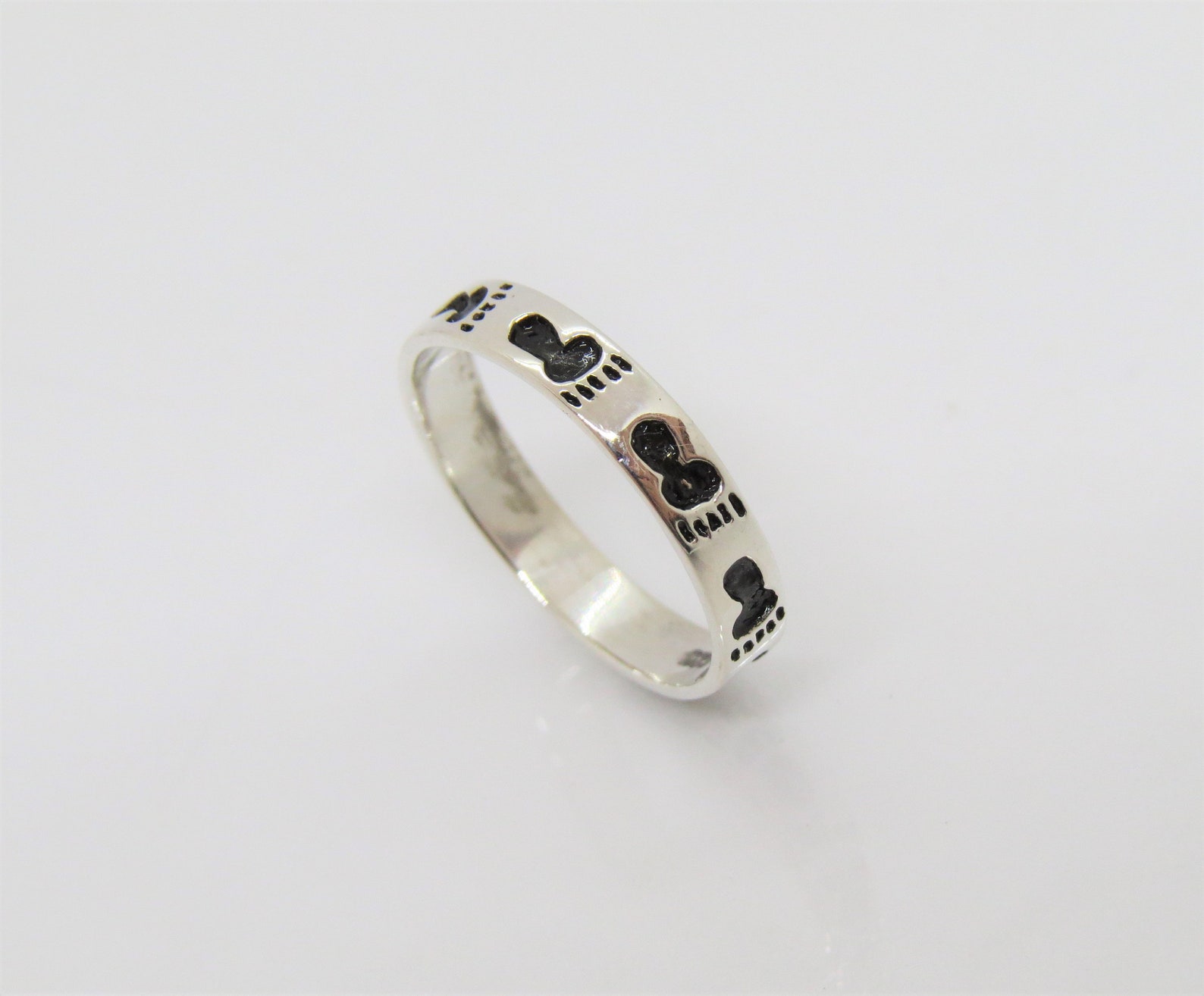 Vintage Sterling Silver Footprints Band Ring Size 7 | Etsy