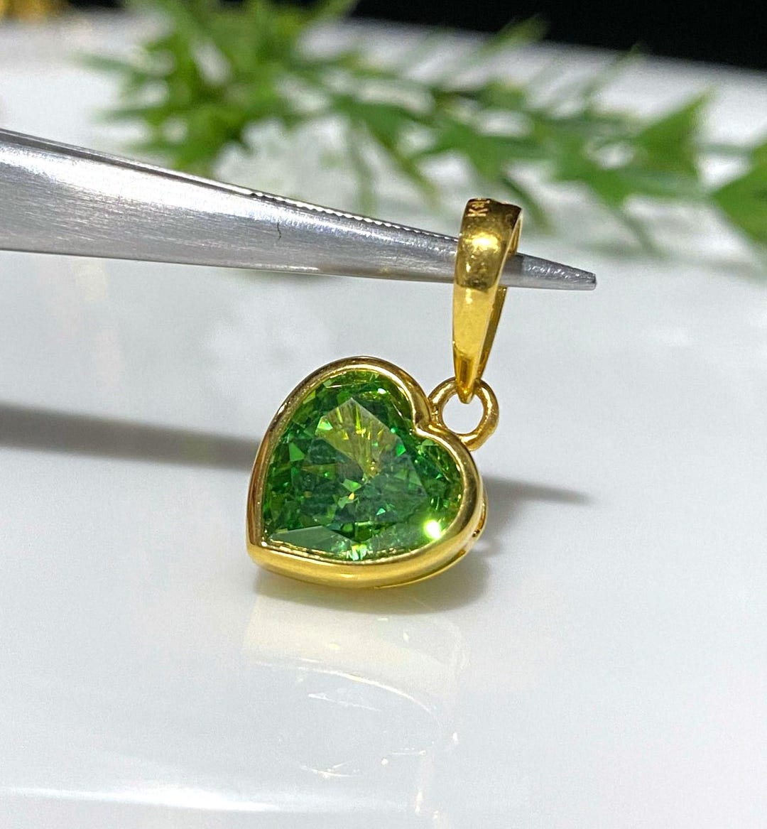 Vintage 15K 610 Solid Gold Peridot Heart Pendant. - Etsy