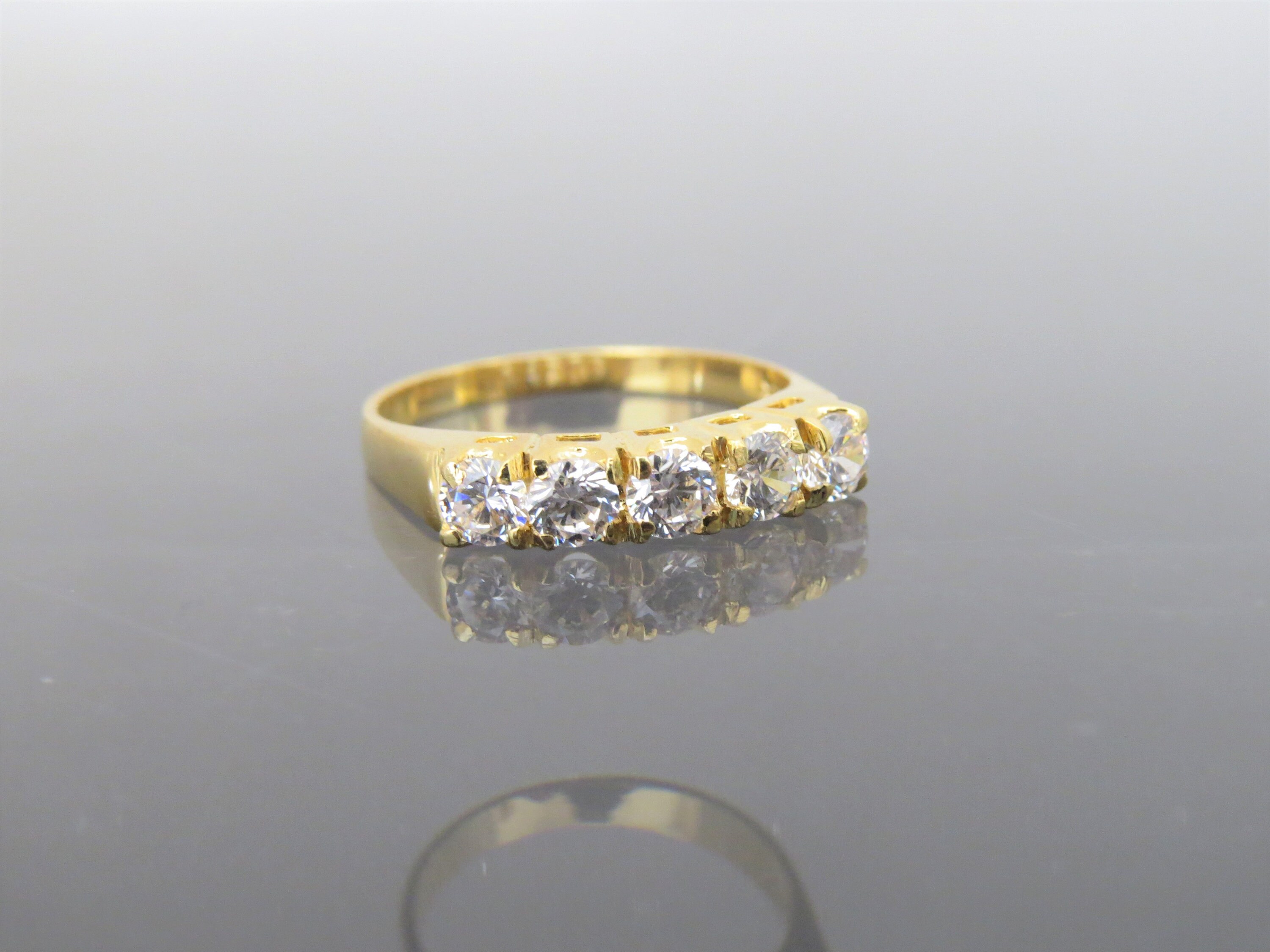 Vintage 18K Solid Yellow Gold White Topaz Band Ring Size 7.5 | Etsy