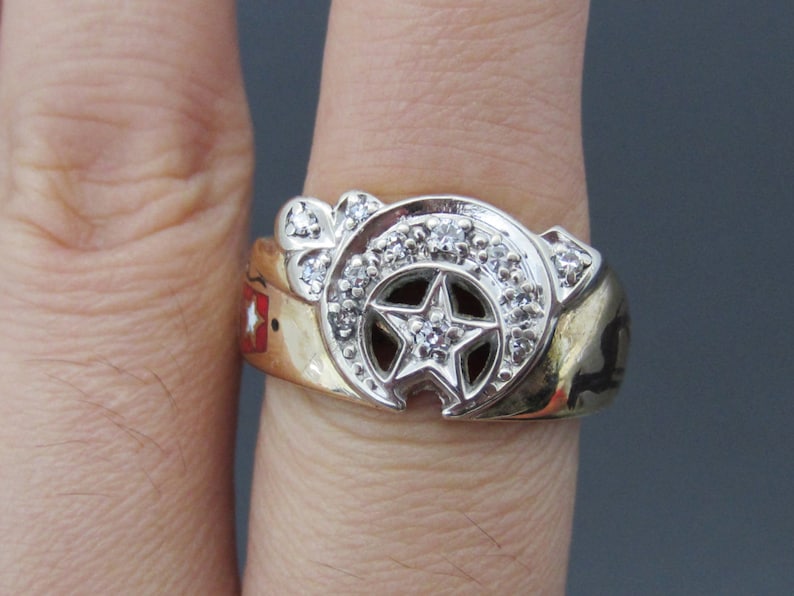Vintage Mens Shriners .20ct Tw Diamond Ring 14K Yellow Gold Size 10.25 ...