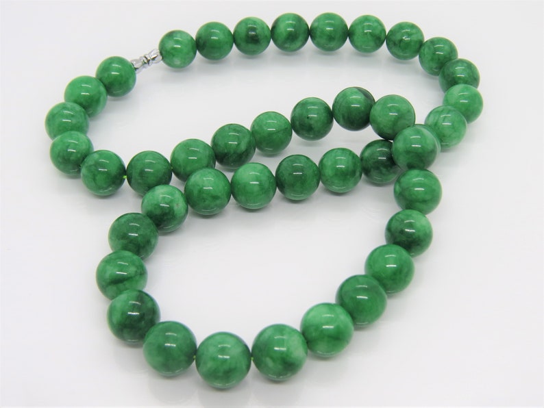 Vintage Translucent Apple Green Jadeite Jade Necklace | Etsy
