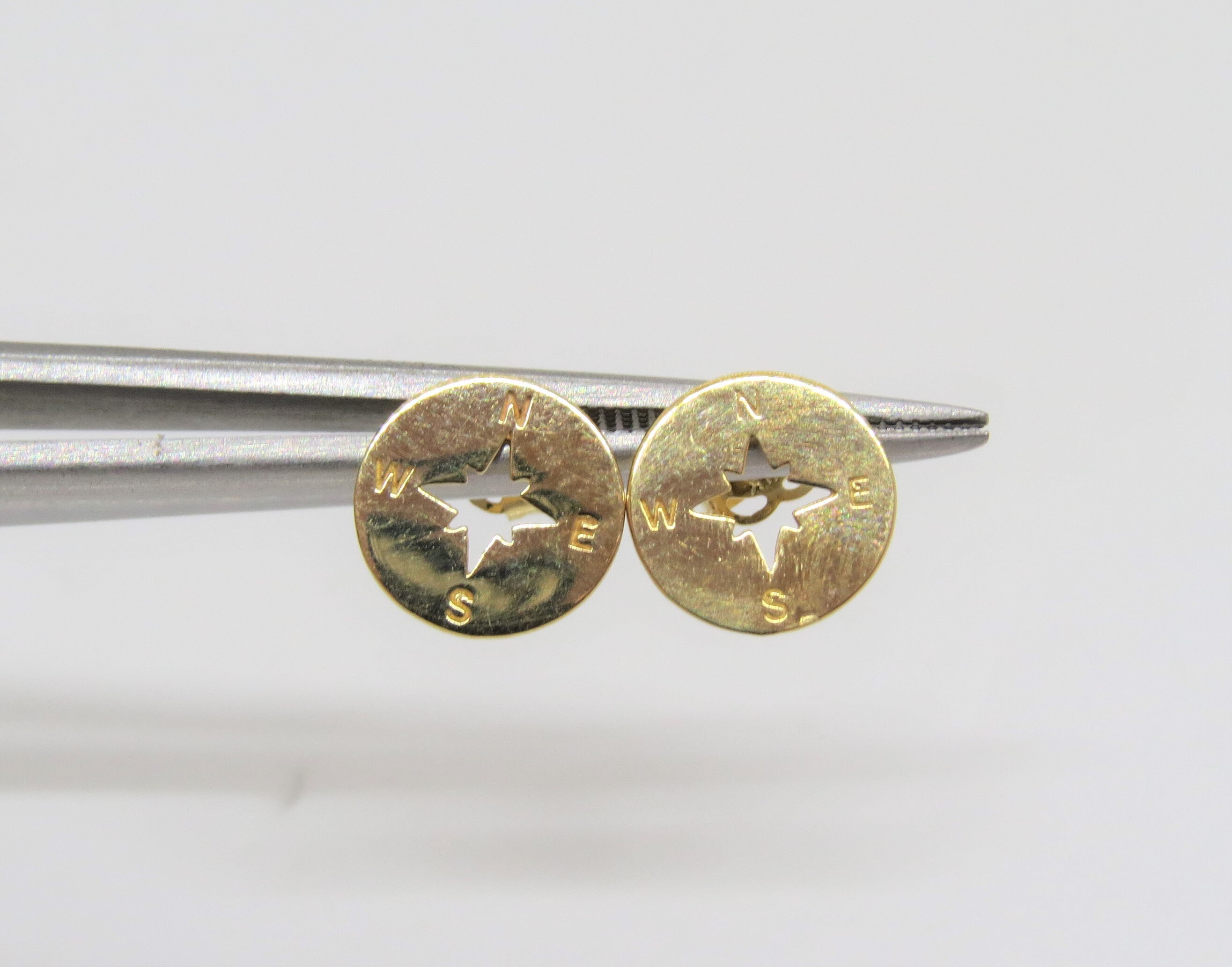 Vintage 14K Solid Yellow Gold Compass Stud Earrings - Etsy