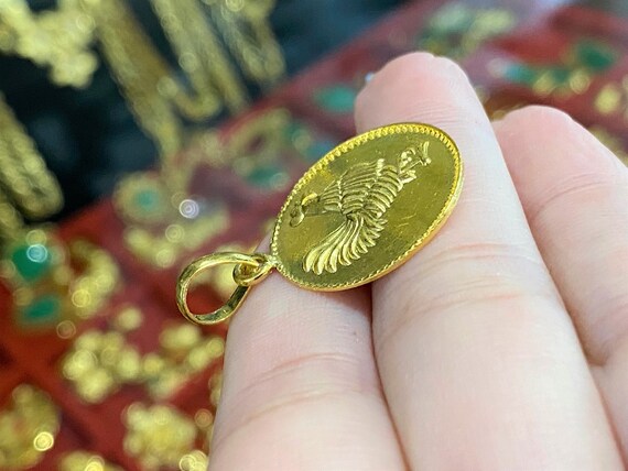Vintage 24K 9999 Pure Gold Rooster Medal Pendant. - Gem