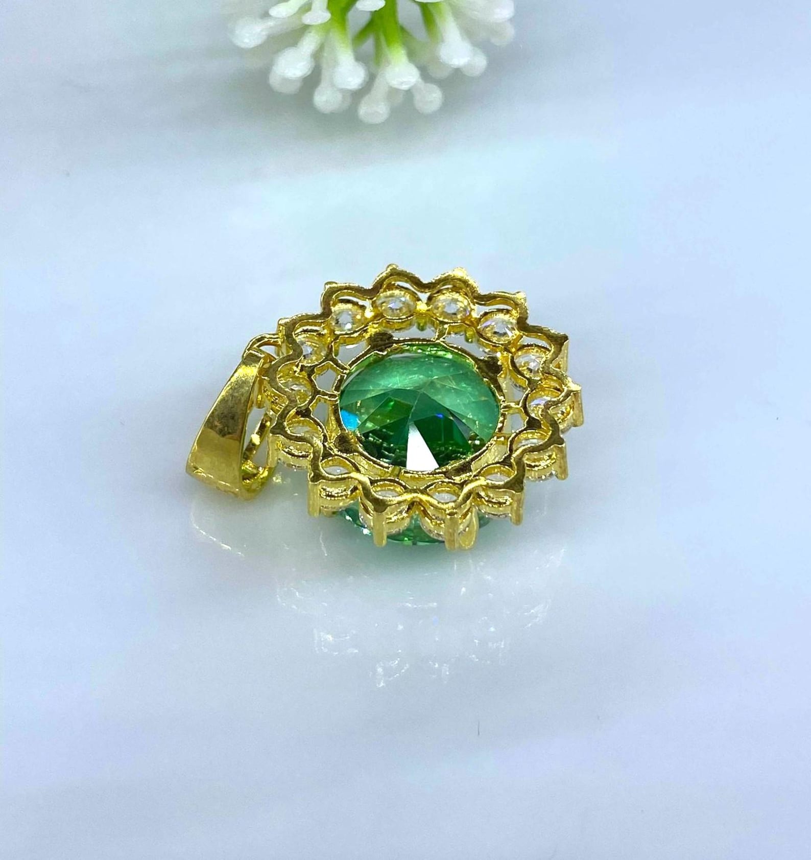Vintage 15K 610 Solid Gold Round Cut Emerald & White Topaz Pendant. - Etsy