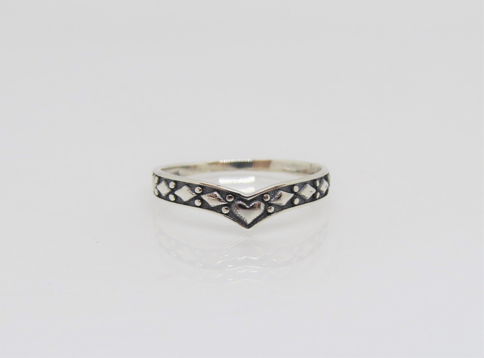 Vintage Sterling Silver V Shaped Ring Size 7 | Etsy