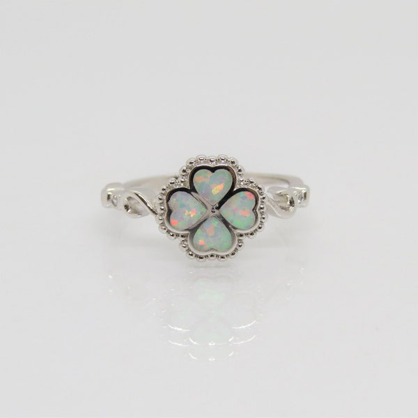 Clover Ring - Etsy
